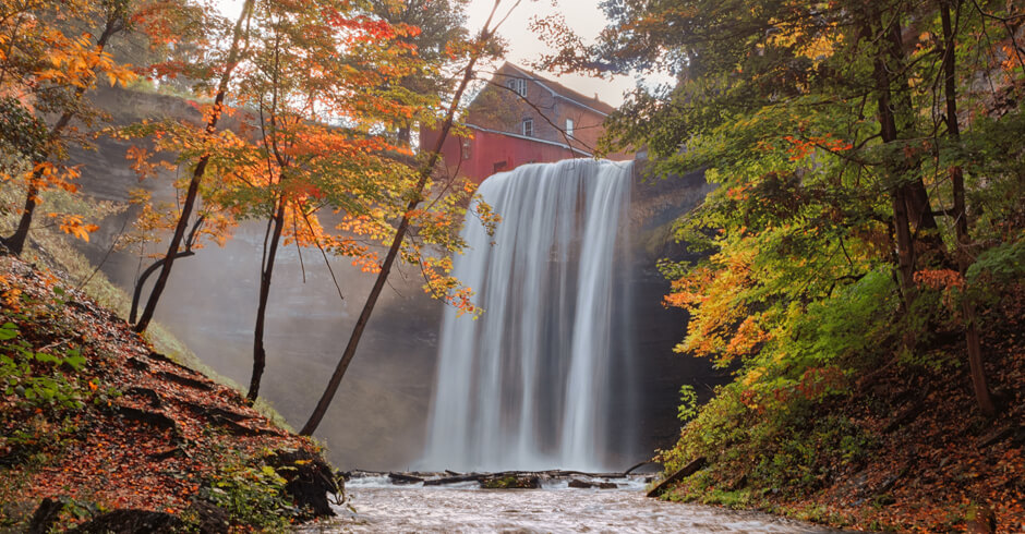 Top Places To See In Ontario This Fall: Muskoka and more!