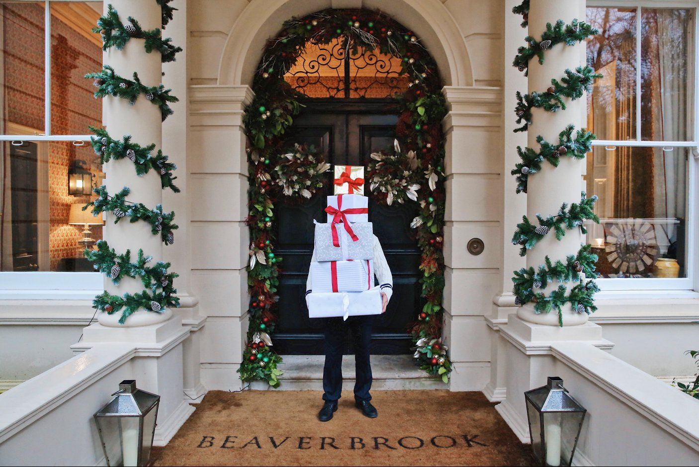 10 Best Christmas Breaks in the UK for a Festive Getaway