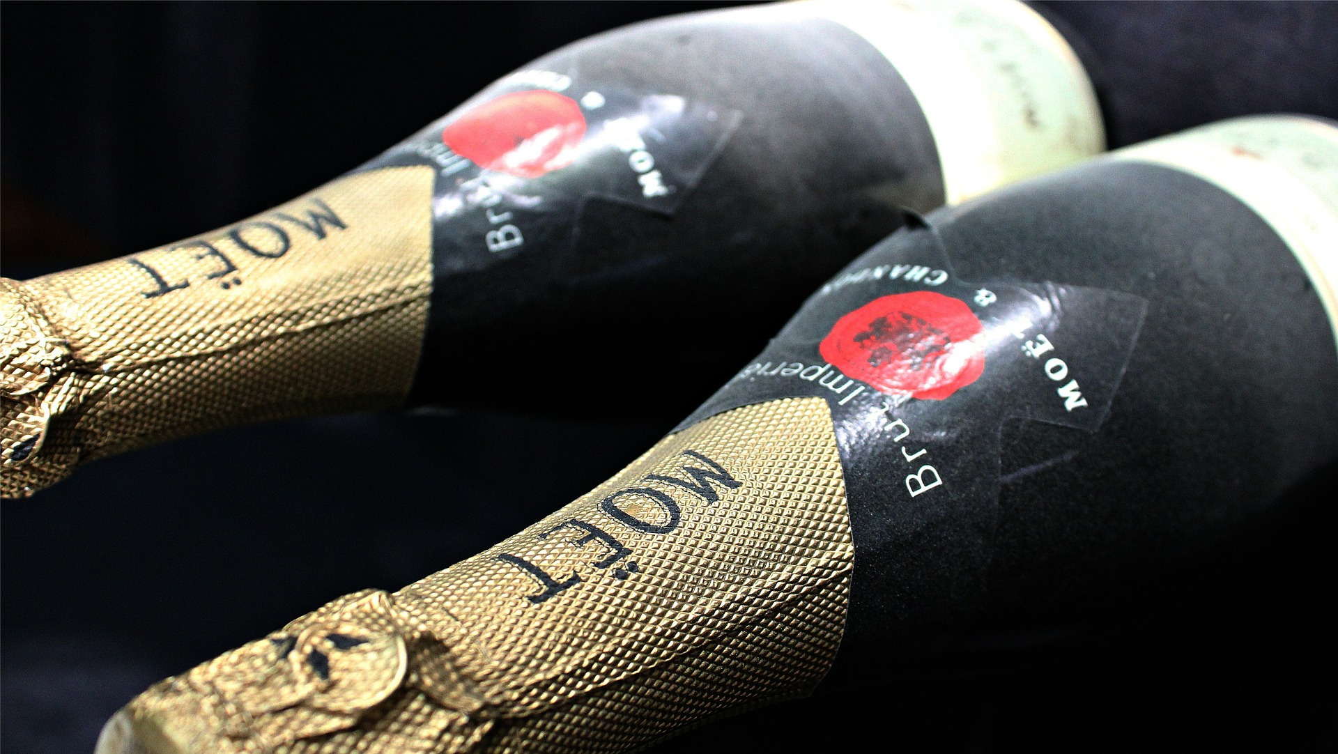 A Guide To Brut Champagne: What is Brut and What does Brut Taste Like?