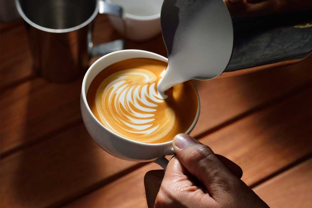 How to Make Latte Art at Home (Beginner’s Guide)